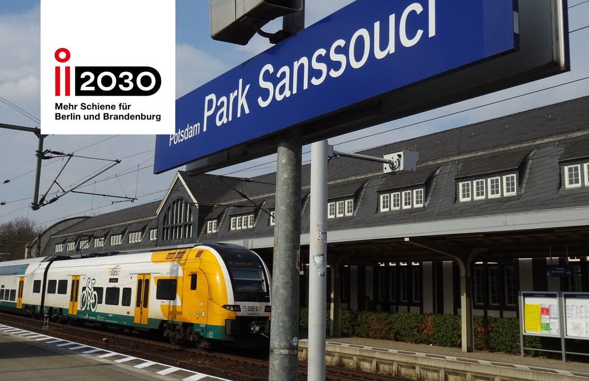 Achtteiliger Zug des RE1 hält erstmals zur Potsdamer Schlössernacht an ...